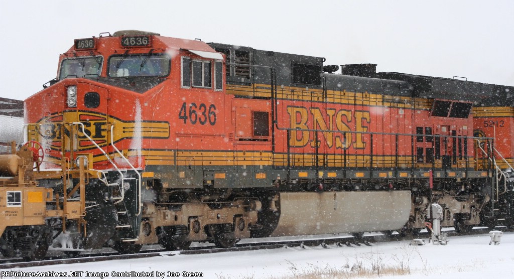 BNSF 4636